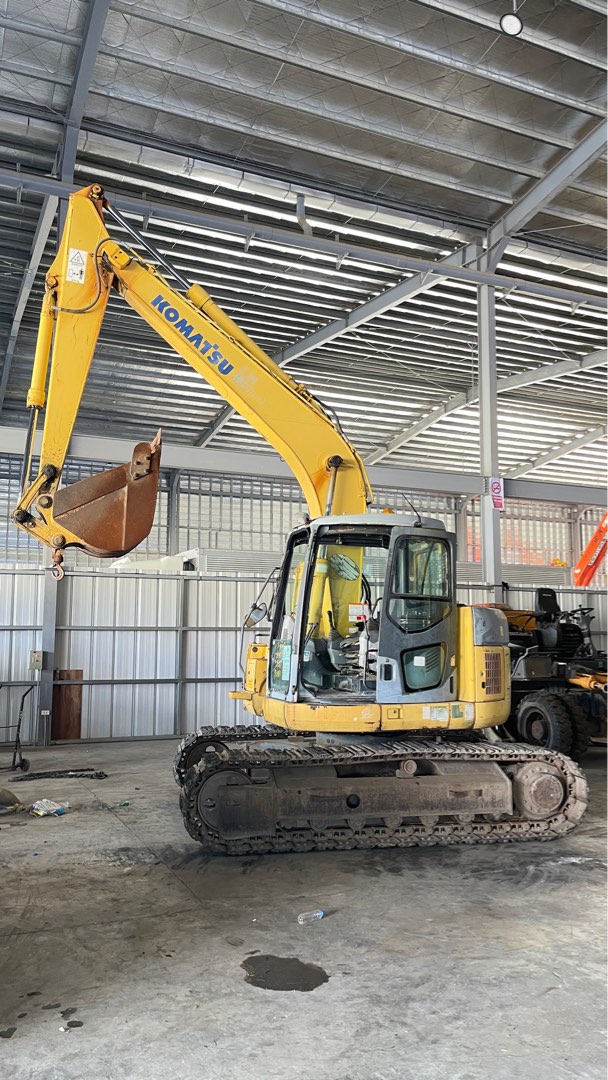 Komatsu PC138-2 |Manual-Engine|Negotiable, Special Vehicles, Heavy ...