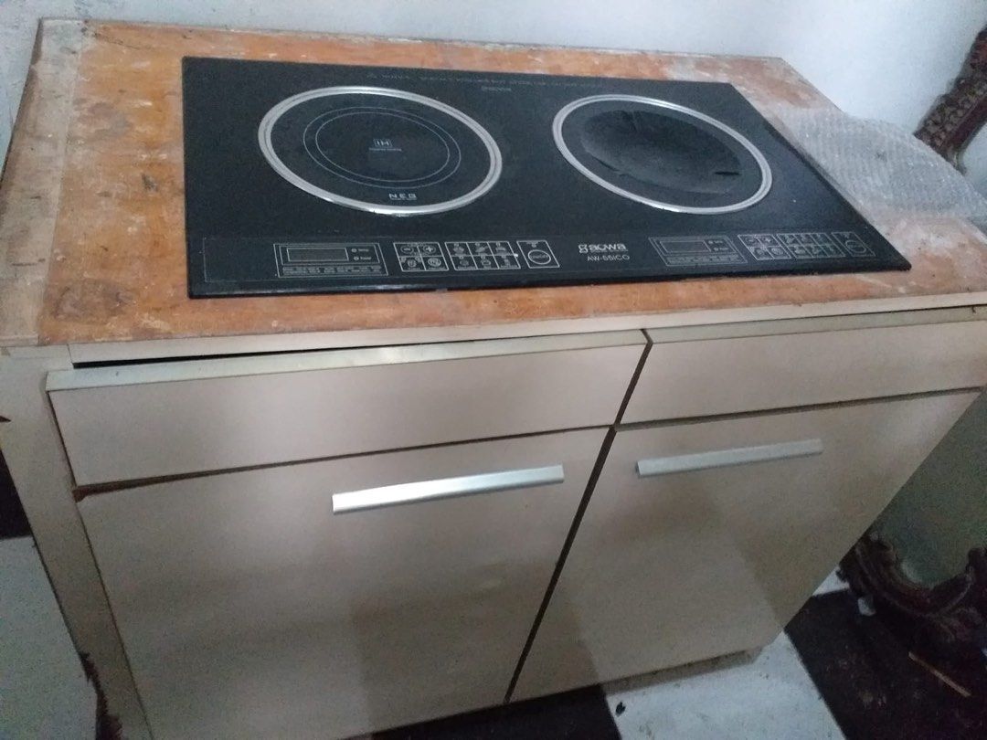 Kompor listrik aowa, Kitchen & Appliances di Carousell