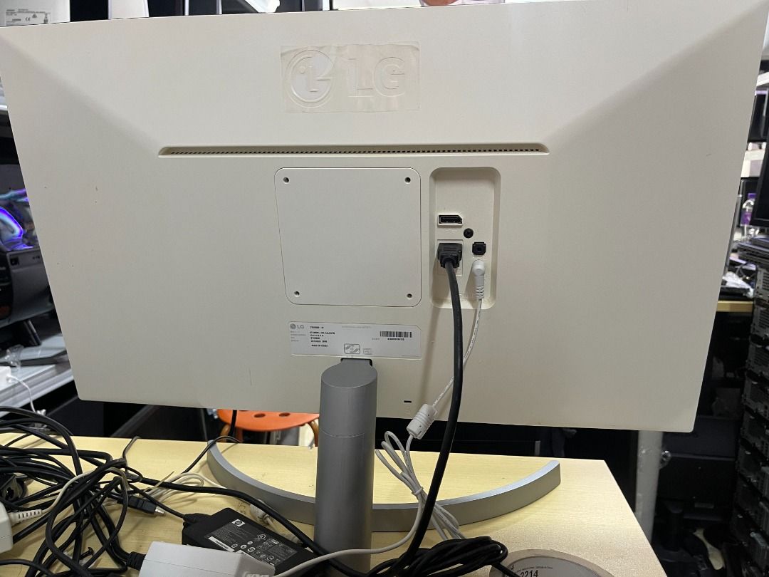 LG 27吋 4K顯示器/3840 x 2160 LED IPS 熒幕 / 防眩光 不閃屏 無邊框 / 27‘’ LG 27UK600-w ...