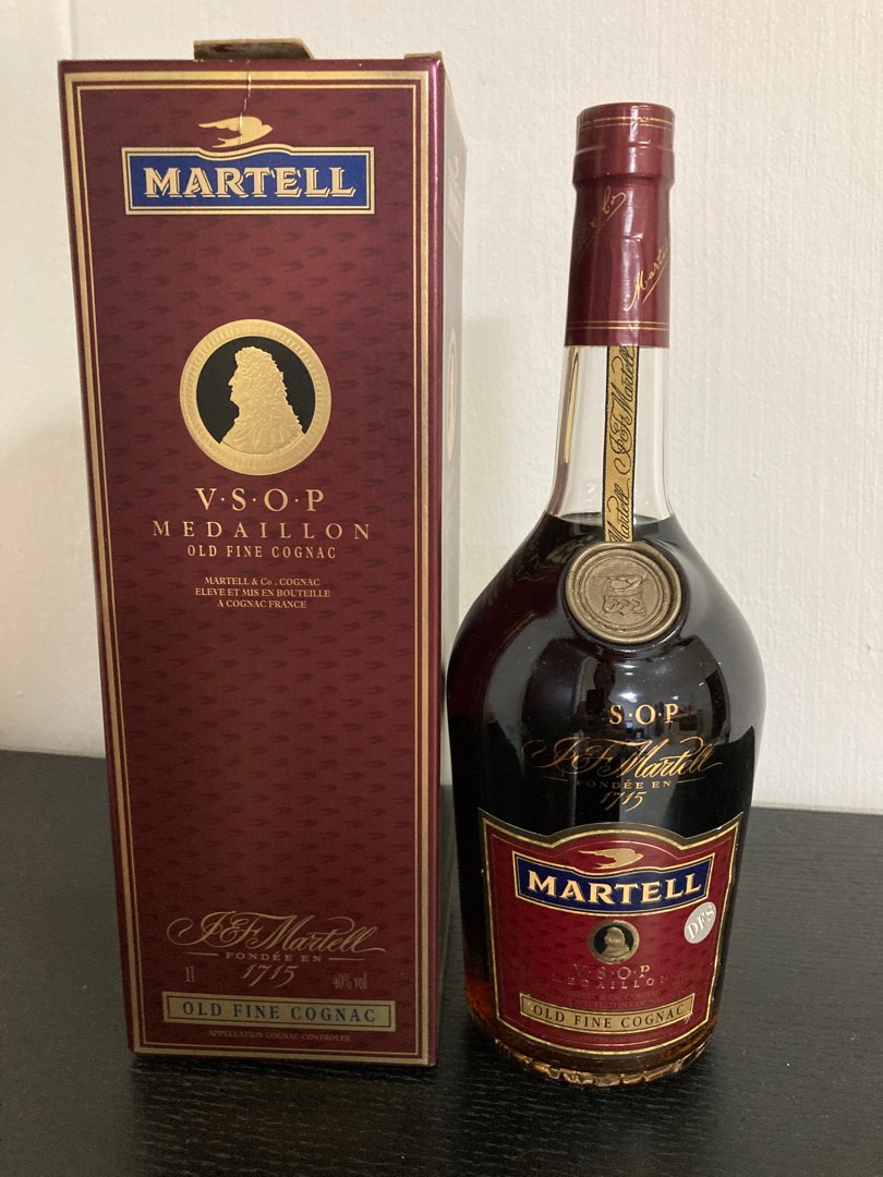 MARTELL, Food & Drinks, Alcoholic Beverages on Carousell