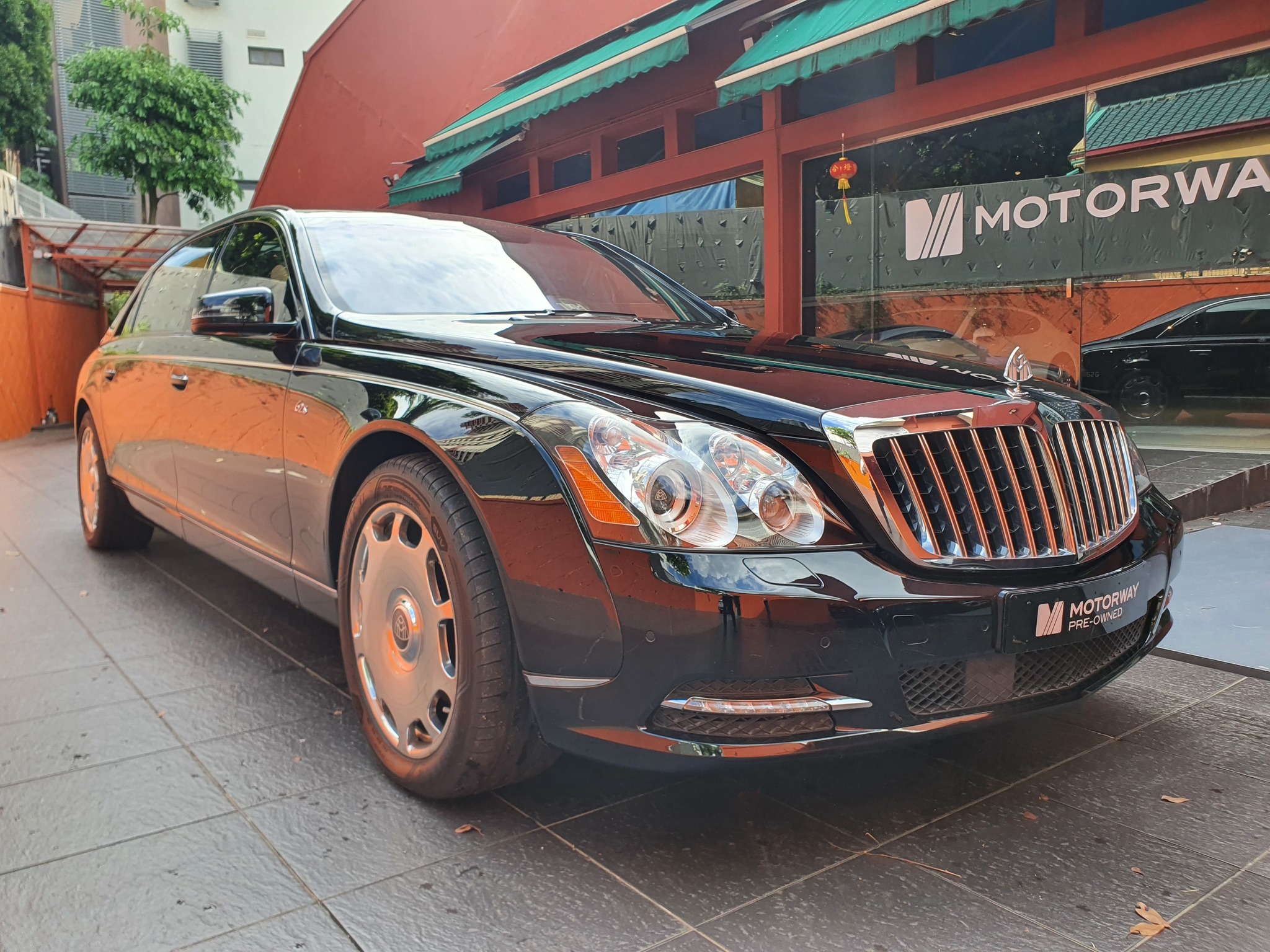 MAYBACH MAYBACH 62 S LONG, Cars, Used Cars on Carousell