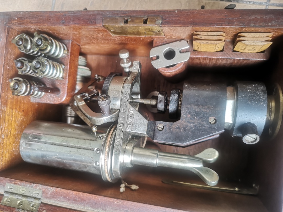 Mechanical Engine Indicator, Hobbies & Toys, Collectibles & Memorabilia ...