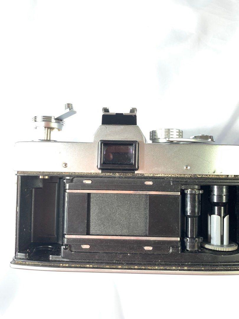 Minolta SRT 200, Photography, Cameras on Carousell