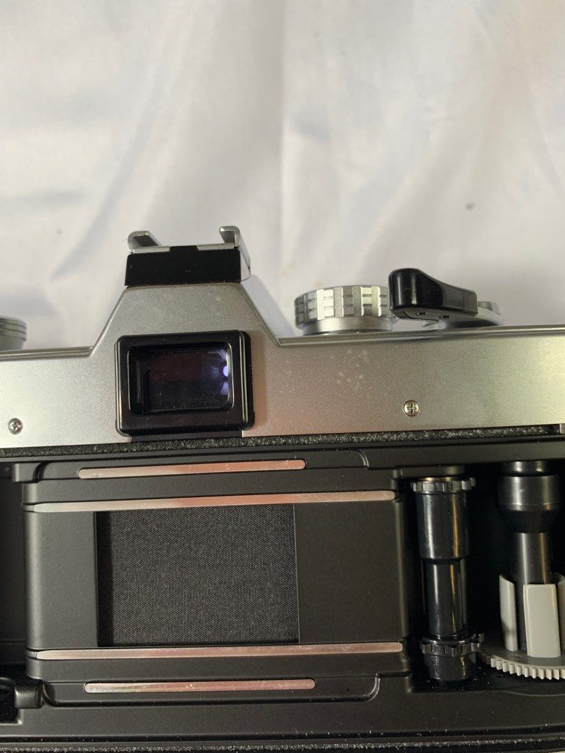 Minolta SRT 200, Photography, Cameras on Carousell