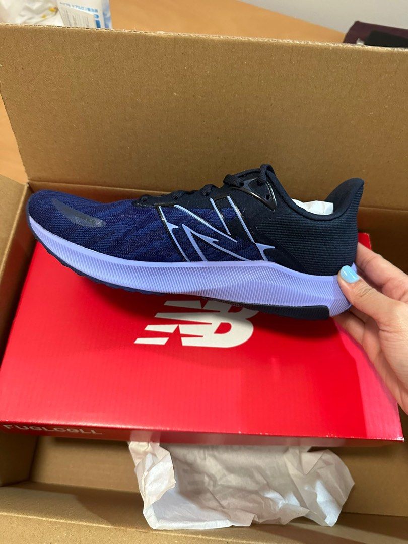 New Balance Sports Shoes, Men's Fashion, Footwear, Sneakers on Carousell