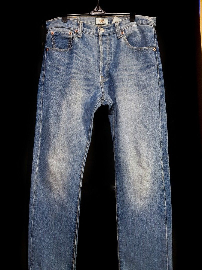 Original 90s Vintage Levis 501 JEANS Oversized Relaxed Look, Women's Fashion, Bottoms, Jeans on ...