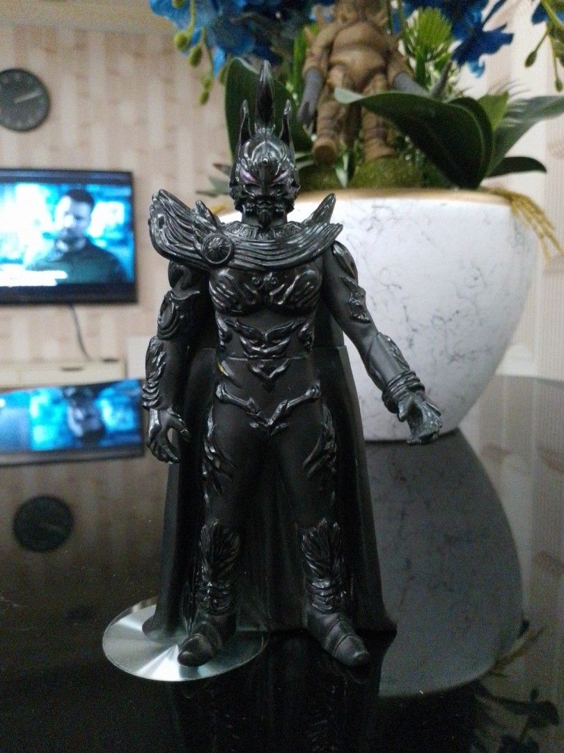 Alien Empera / Alien Emperor 6.5 inch Sofubi, Hobbies & Toys, Toys ...