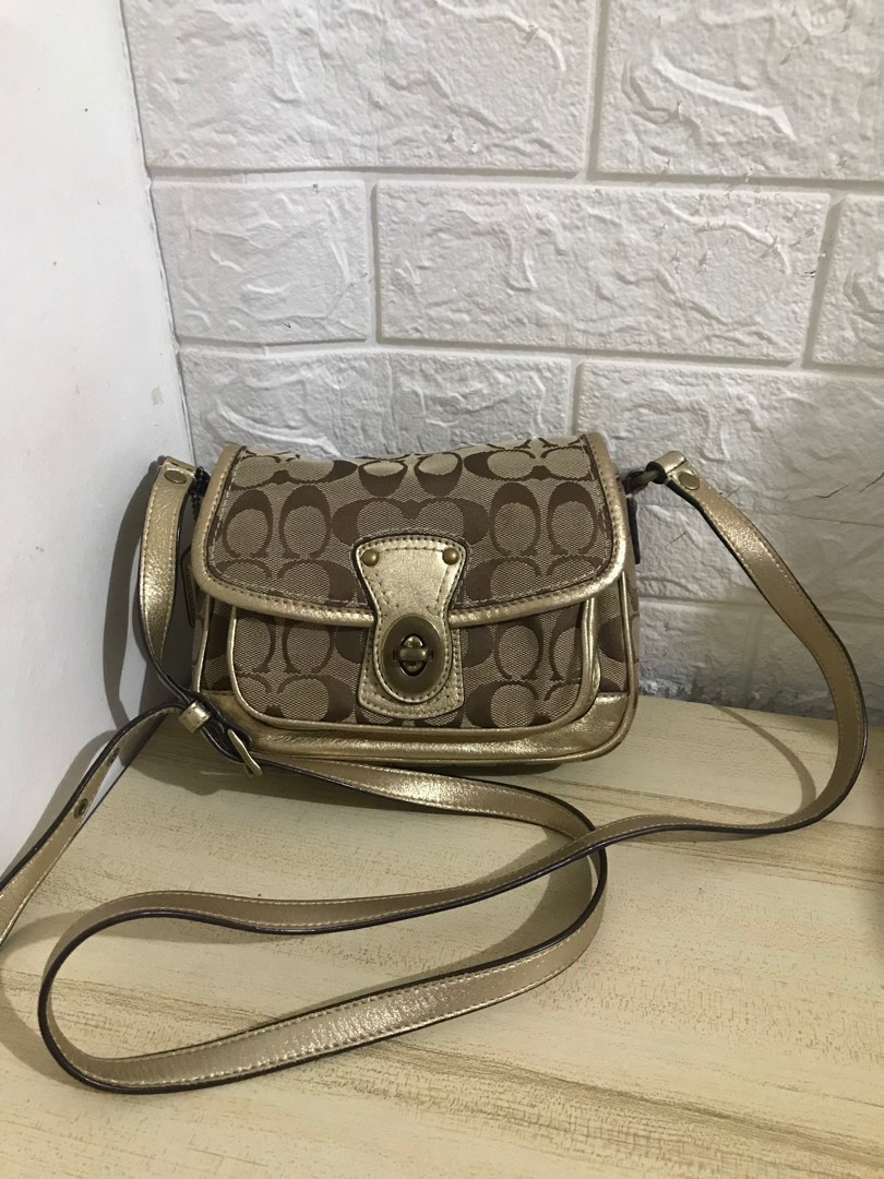 original coach sling bag, Women's Fashion, Bags & Wallets, Cross-body ...