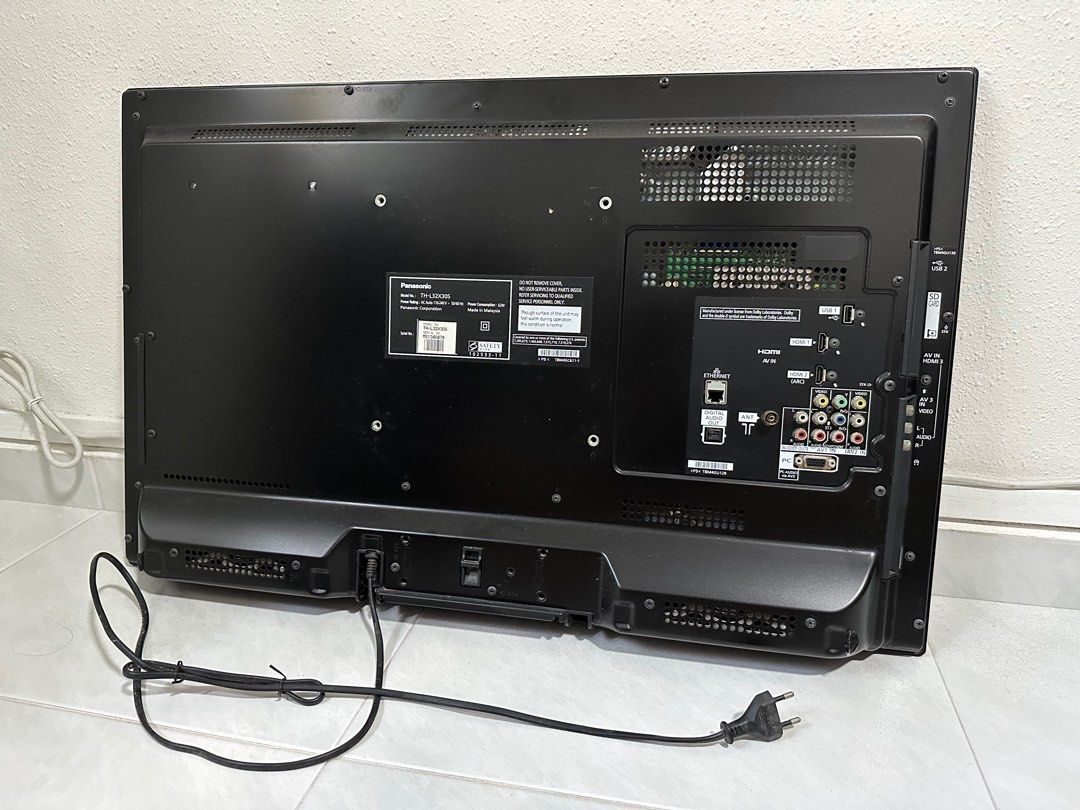 Panasonic 32 inch TV TH-L32X30S Viera LCD Panel, TV & Home Appliances ...