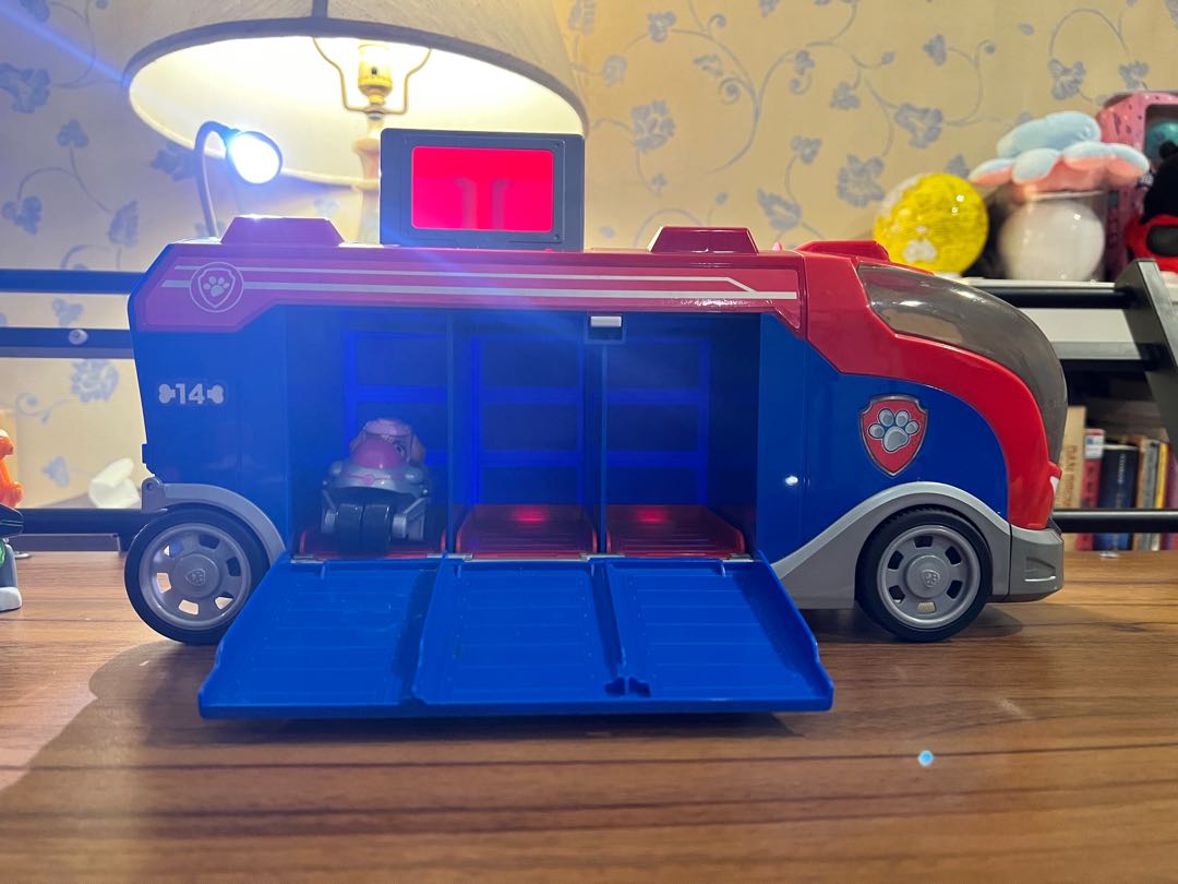 Paw Patrol Bus, Hobbies & Toys, Toys & Games on Carousell