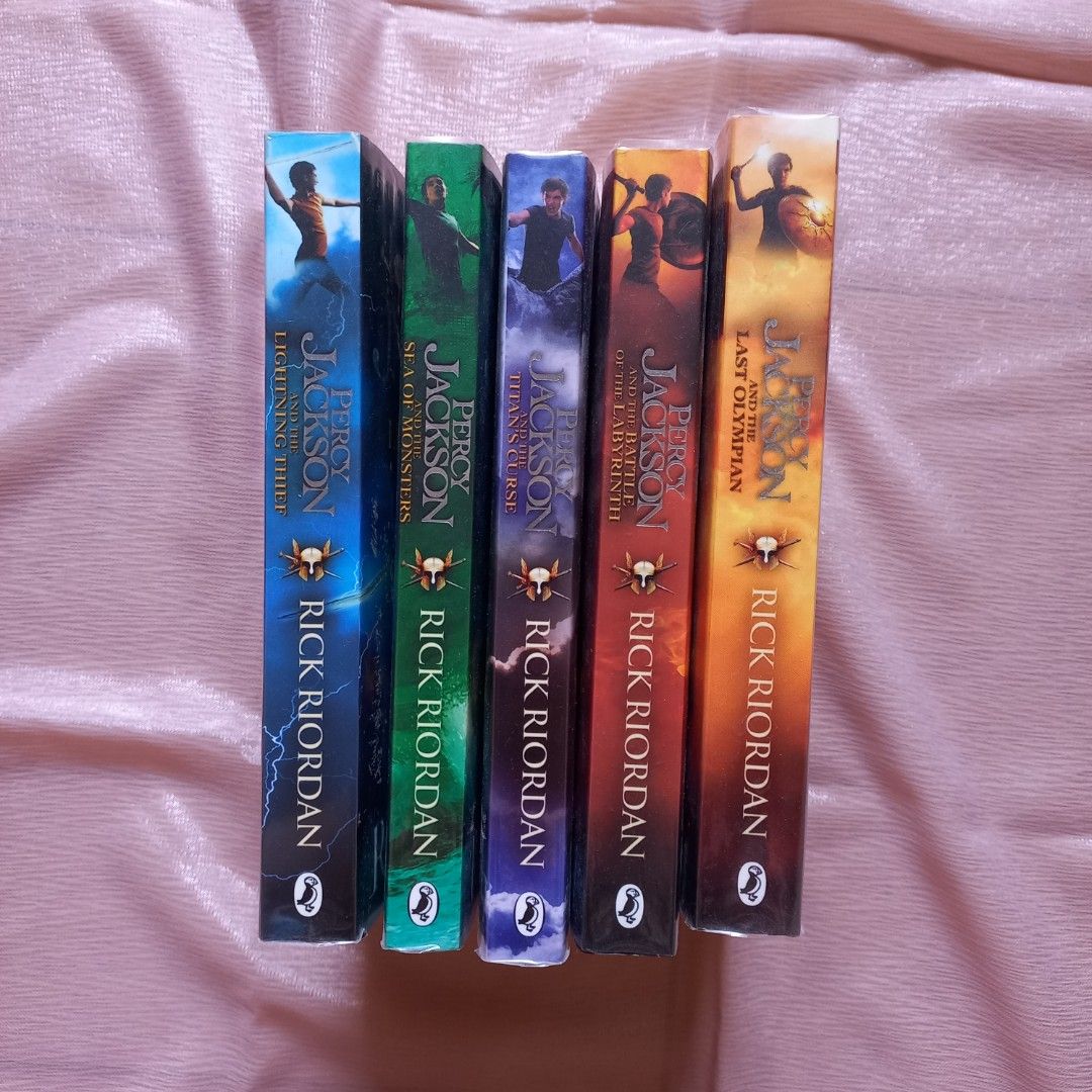 Percy Jackson complete set collection, Buku & Alat Tulis, Buku di Carousell