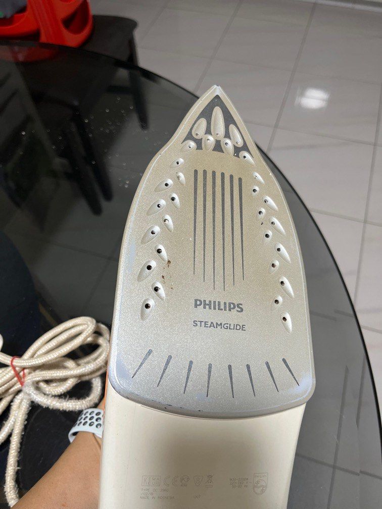 Philip Powerlife Steam Iron, TV & Home Appliances, Irons & Steamers on ...