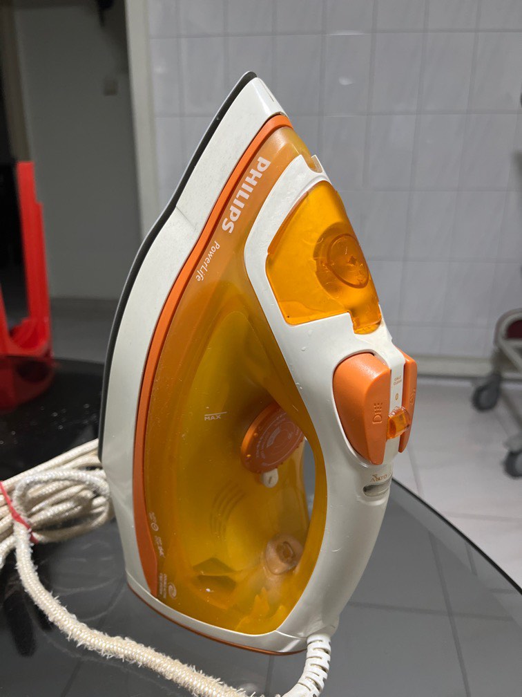 Philip Powerlife Steam Iron, TV & Home Appliances, Irons & Steamers on ...