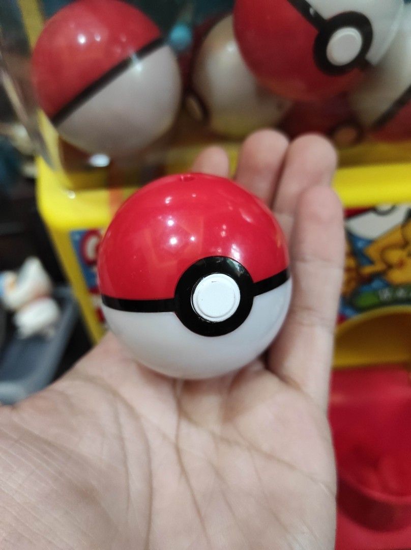 Pokemon Gashapon Machine, Hobbies & Toys, Toys & Games on Carousell