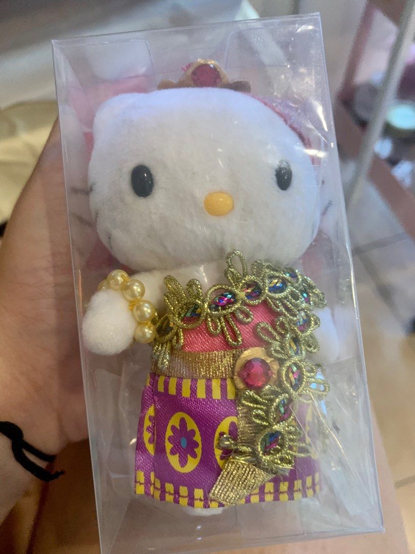 RARE Asian Costume Hello Kitty Thailand Mascot 2007, Hobbies & Toys ...