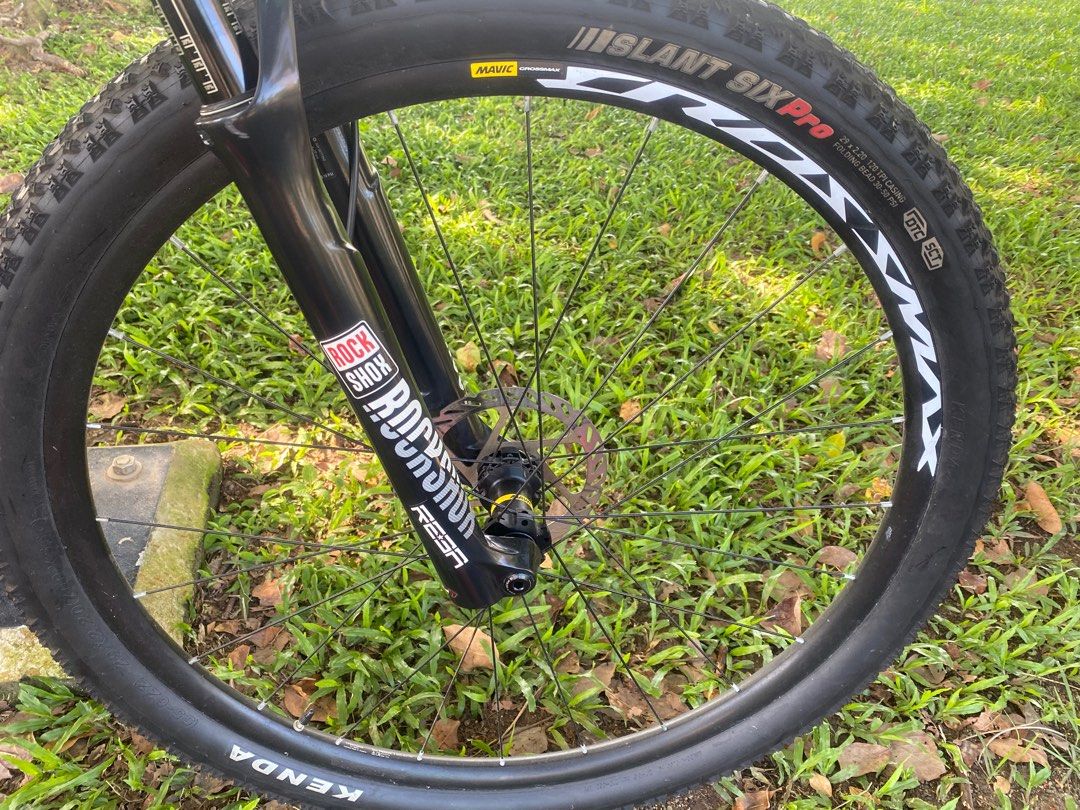 Carbon Rockrider XC900 HT, Sports Equipment, Bicycles & Parts, Bicycles ...