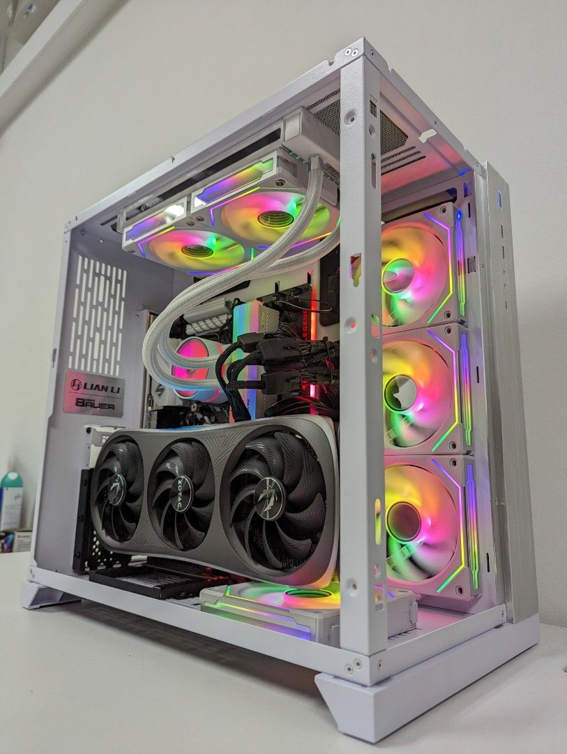 RYZEN 5 7600X + RTX 4080 Custom Gaming PC - max out cyberpunk Minecraft ...