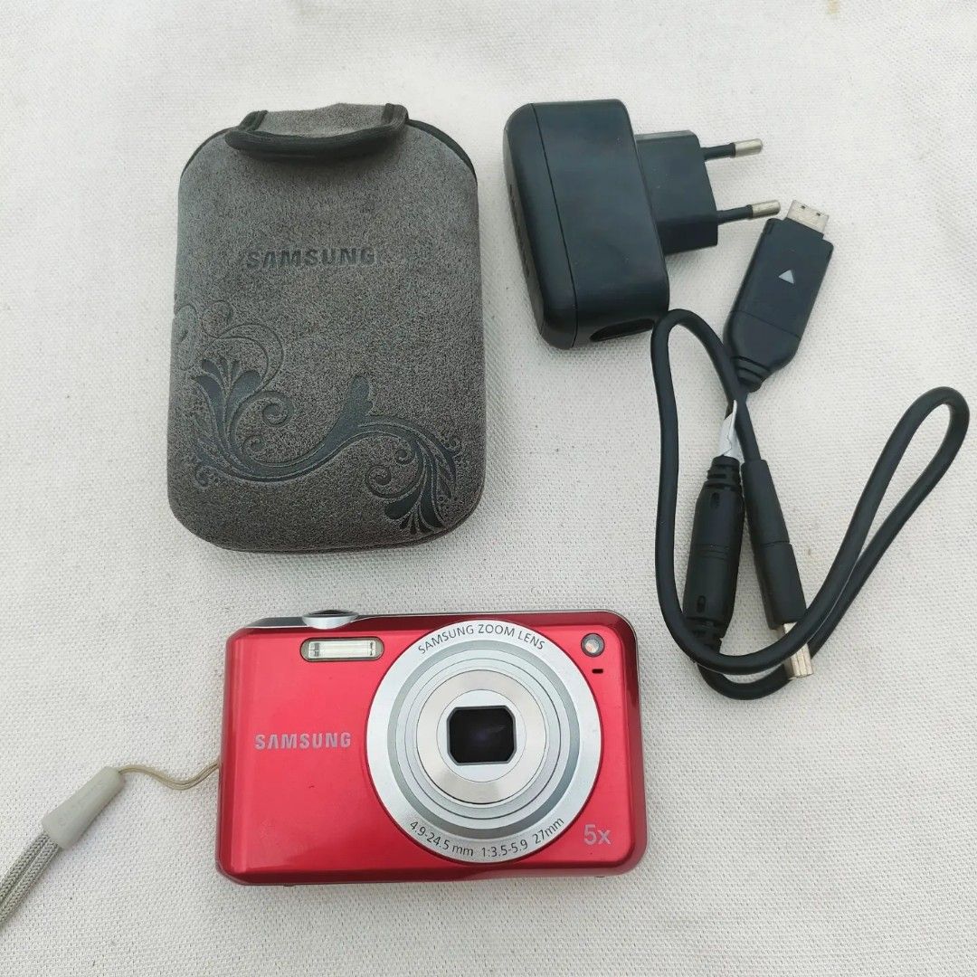 SAMSUNG ES65, Photography, Cameras on Carousell