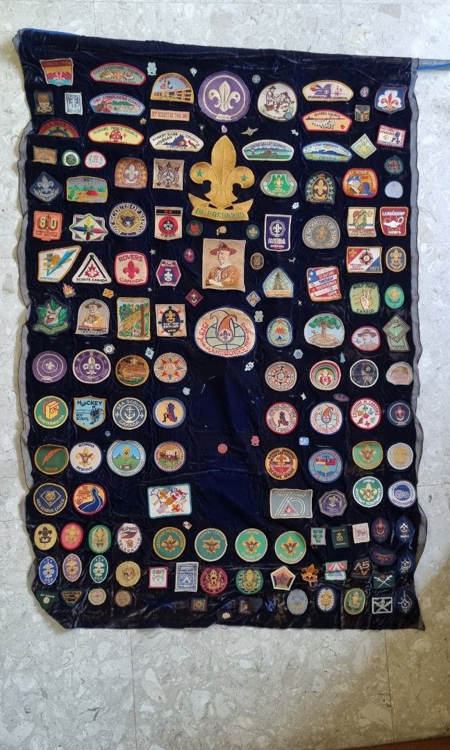 Scouts badges on cloak, Hobbies & Toys, Memorabilia & Collectibles ...