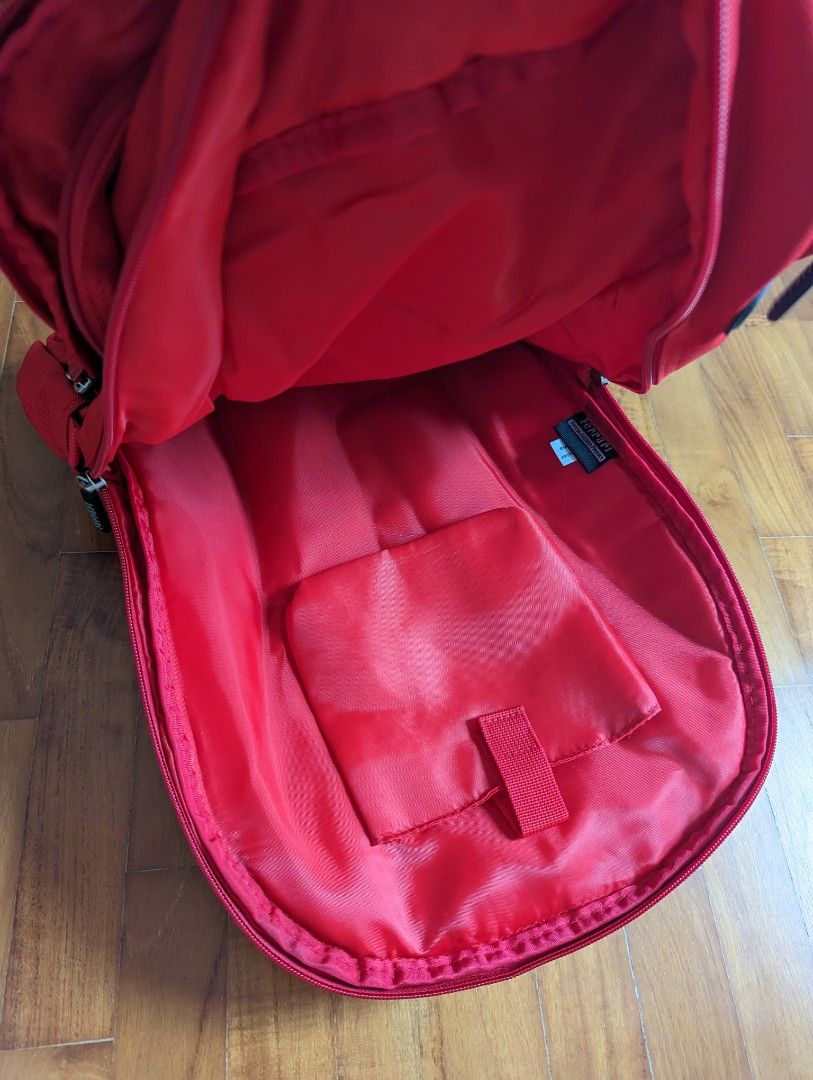 Scuderia Ferrari Red Backpack New, Men's Fashion, Bags, Backpacks on ...