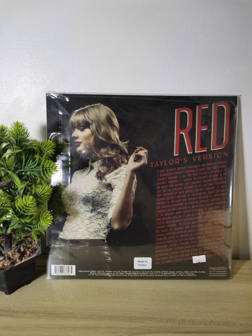 SEALED: TAYLOR SWIFT- RED (TAYLOR'S VERSION) LIMITED EDITION TARGET ...