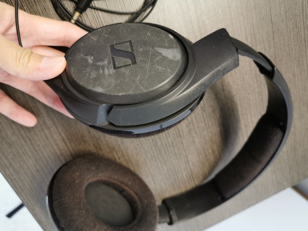 Sennheiser HD419 headphones, Audio, Headphones & Headsets on Carousell