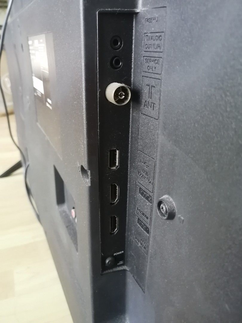 PRICE DROP: Sharp Aquos 40" LED TV, TV & Home Appliances, TV & Entertainment, TV on Carousell