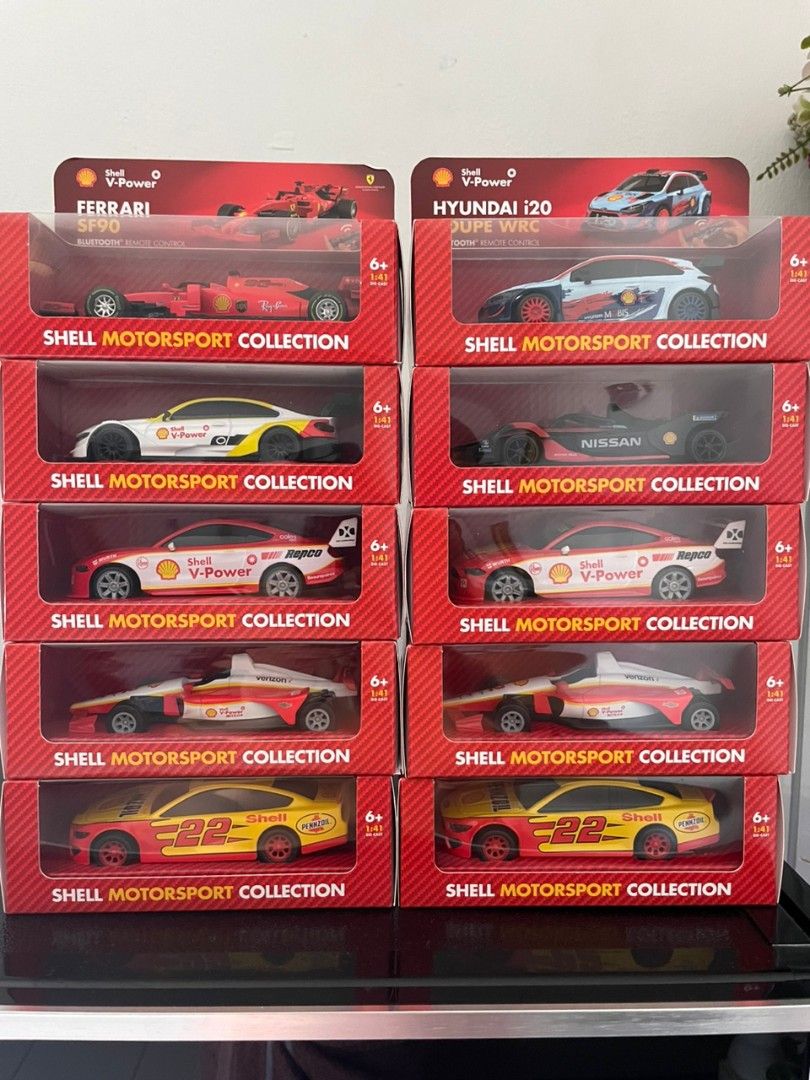 Shell motorsports collection, Hobbies & Toys, Toys & Games on Carousell
