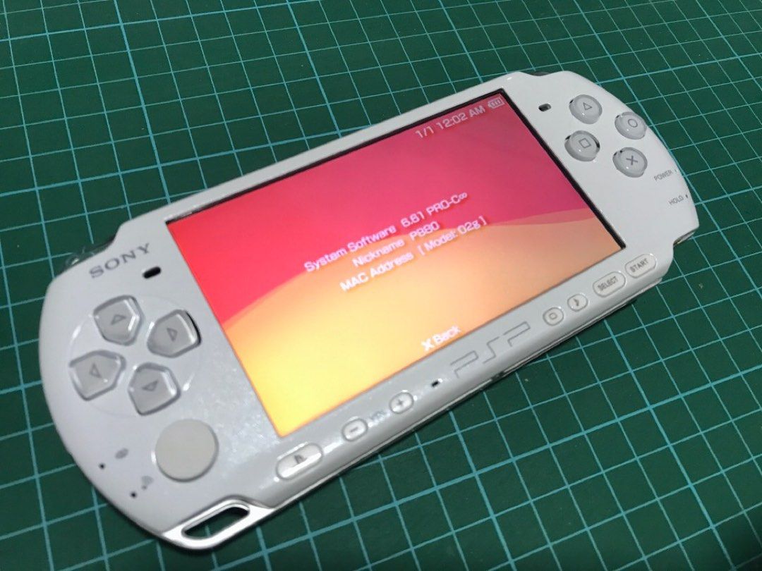 Sony Psp 3000 Slim Pearl White, Video Gaming, Video Game Consoles, PlayStation on Carousell
