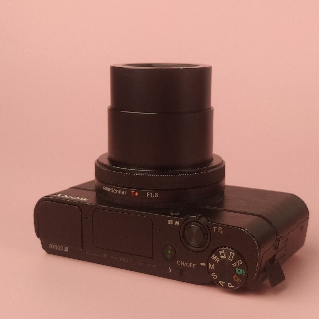Sony RX100 Mk3 III pocket camera, Photography, Cameras on Carousell