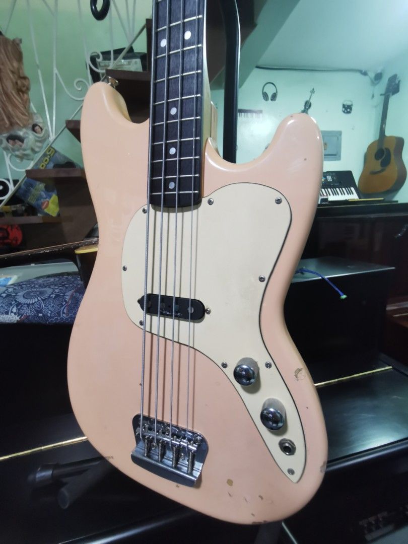 Squier musicmaster bass guitar vista series, Hobbies & Toys, Music ...