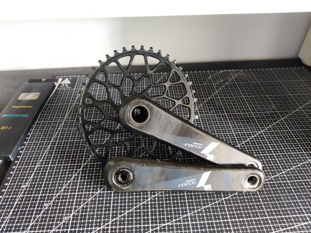 Sram Force Gxp Absolute black 44t oval chainring 3 bolt direct mount ...