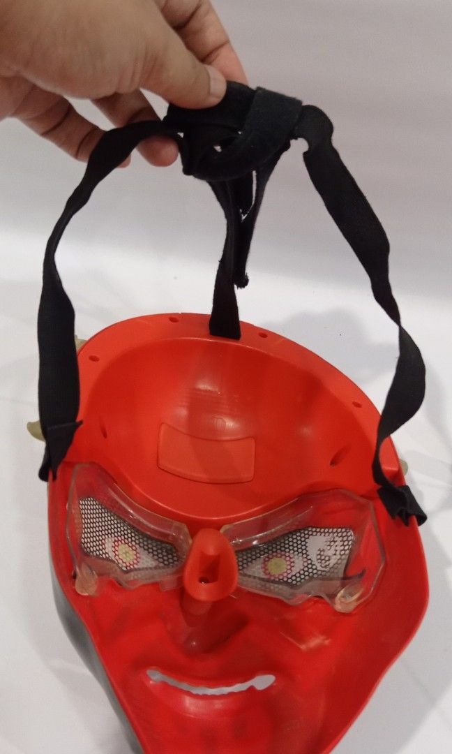 STAR WARS DARTH MAUL ELECTRONIC INTERACTIVE MASK TOPENG, Hobbies & Toys ...