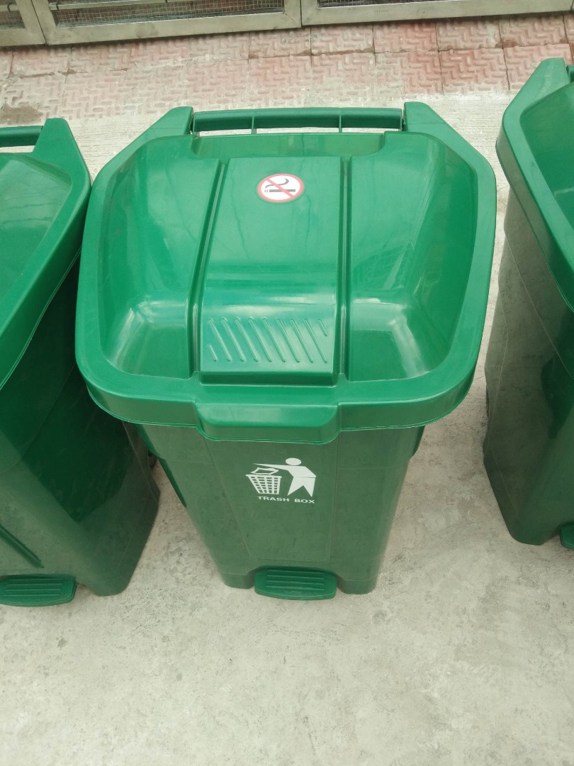 trash box bin trash bin, Furniture & Home Living, Cleaning & Homecare ...