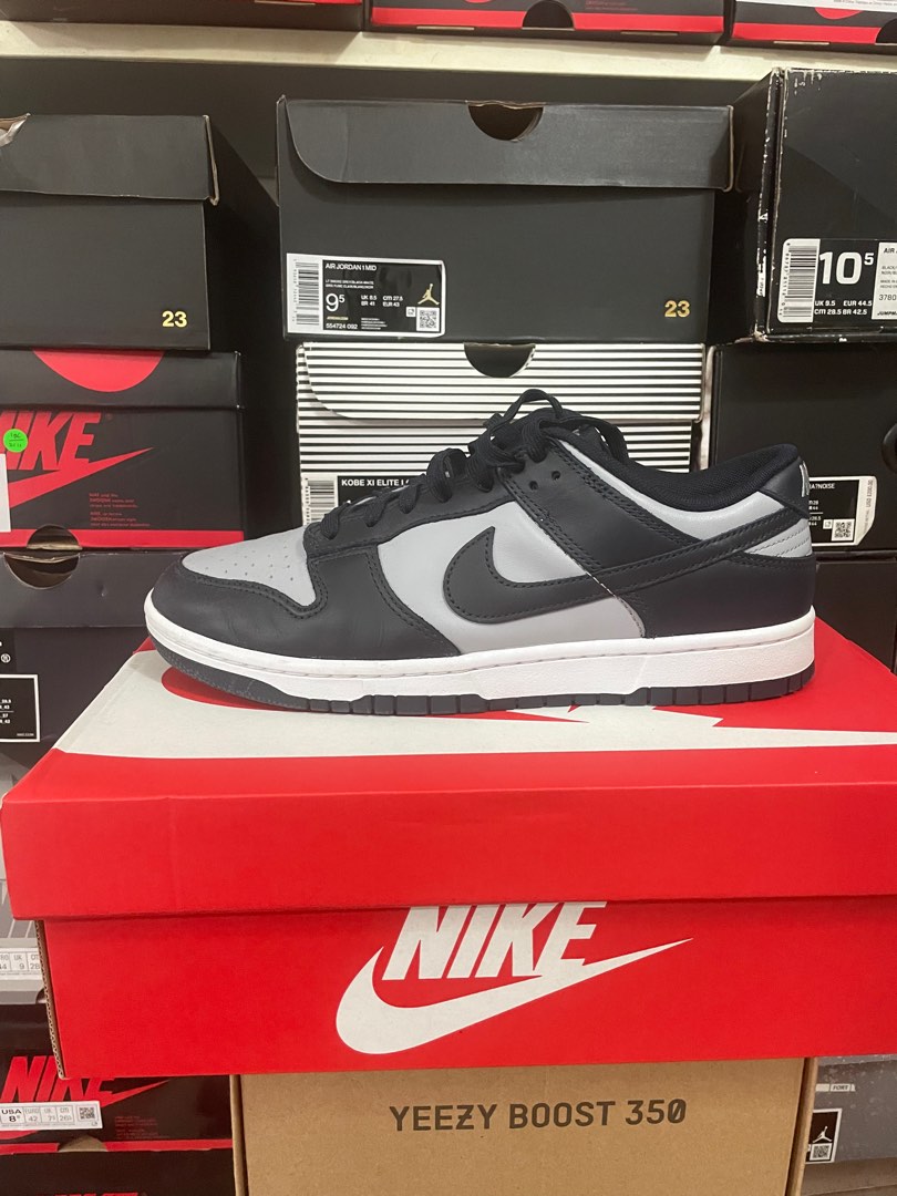 Us9.5 Georgetown Nike Dunk Low, Men's Fashion, Footwear, Sneakers on ...