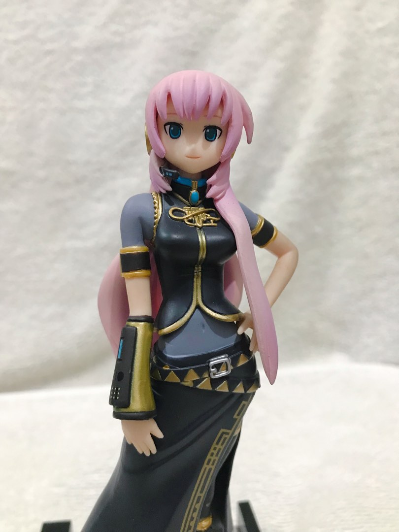 Vocaloid Megurine Luka EX Figure, Hobbies & Toys, Toys & Games on Carousell