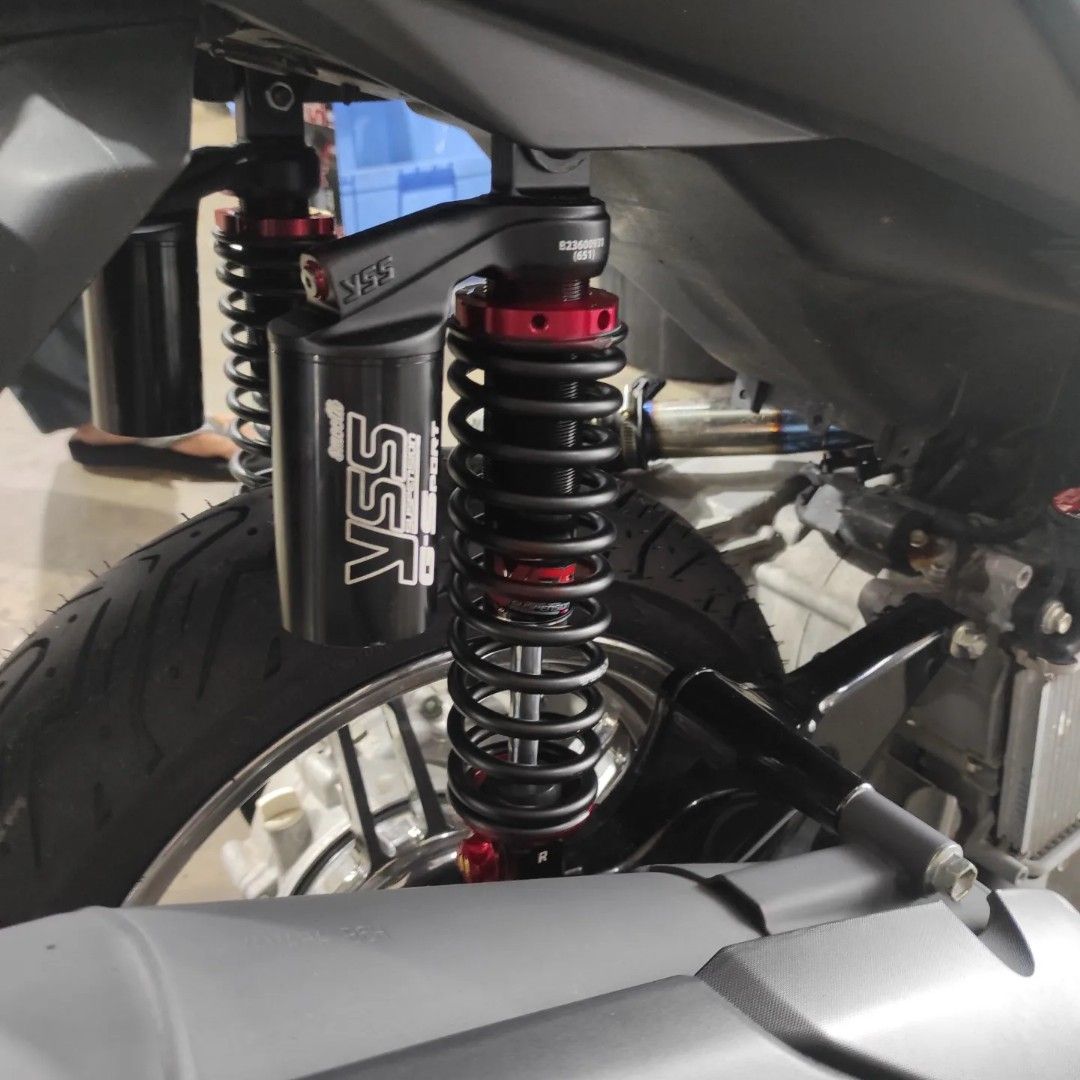 YSS GSPORT BLACK SERIES ON AEROX, Motorcycles, Motorcycle Accessories ...