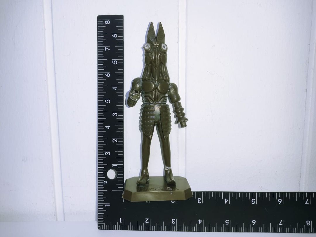 ALIEN BALTAN KAIJU ULTRAMAN MODEL KIT STATUE, Hobbies & Toys, Toys ...