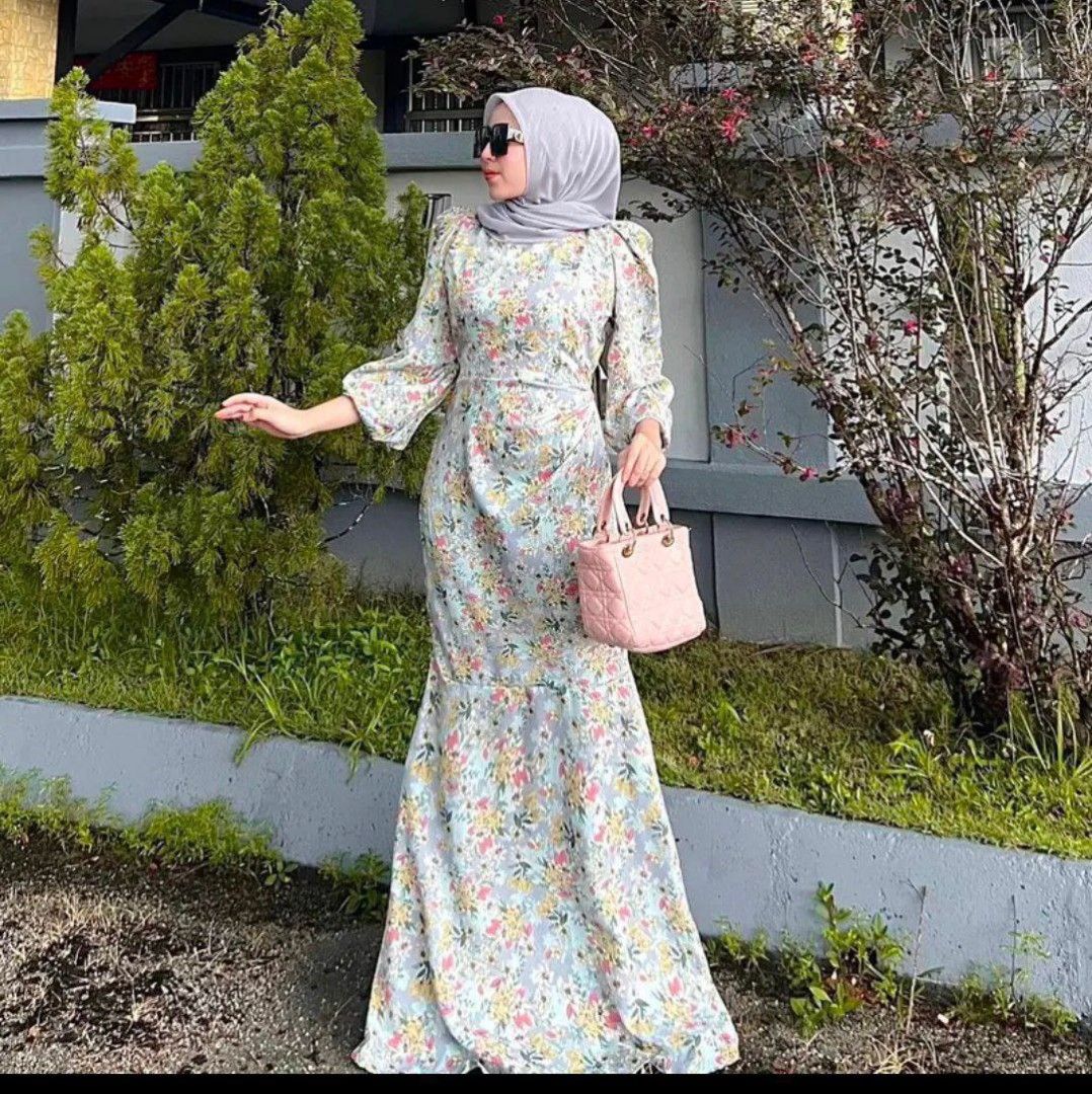 ANGGUN DRESS, Women's Fashion, Dresses & Sets, Dresses on Carousell