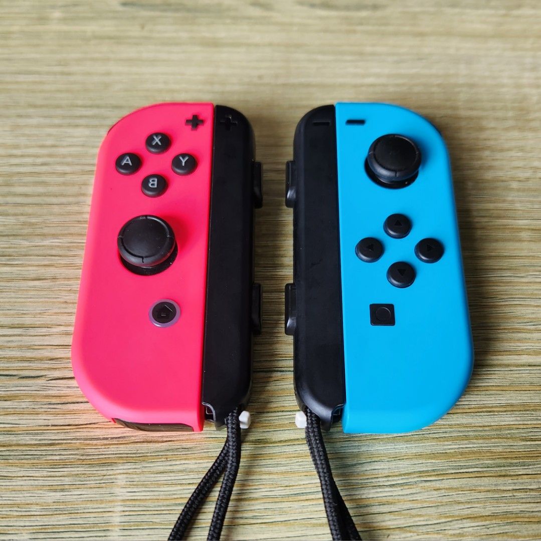 Authentic Joycons (Pair), Video Gaming, Gaming Accessories, Controllers ...