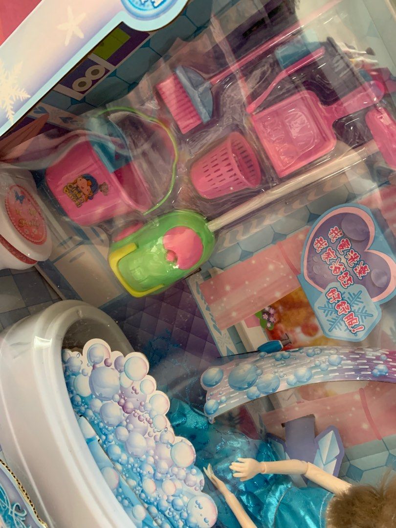 BARBIE BATH TUB SET 14incs box, Hobbies & Toys, Toys & Games on Carousell