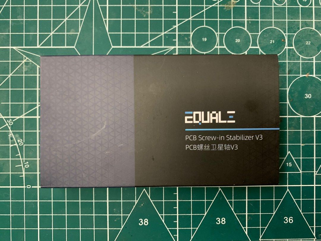 C3 Equalz v3 custom mechanical keyboard stabilizers in dark green/ off ...