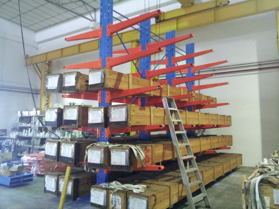 Cantilever Racking / Cantilever Rack, Furniture & Home Living ...