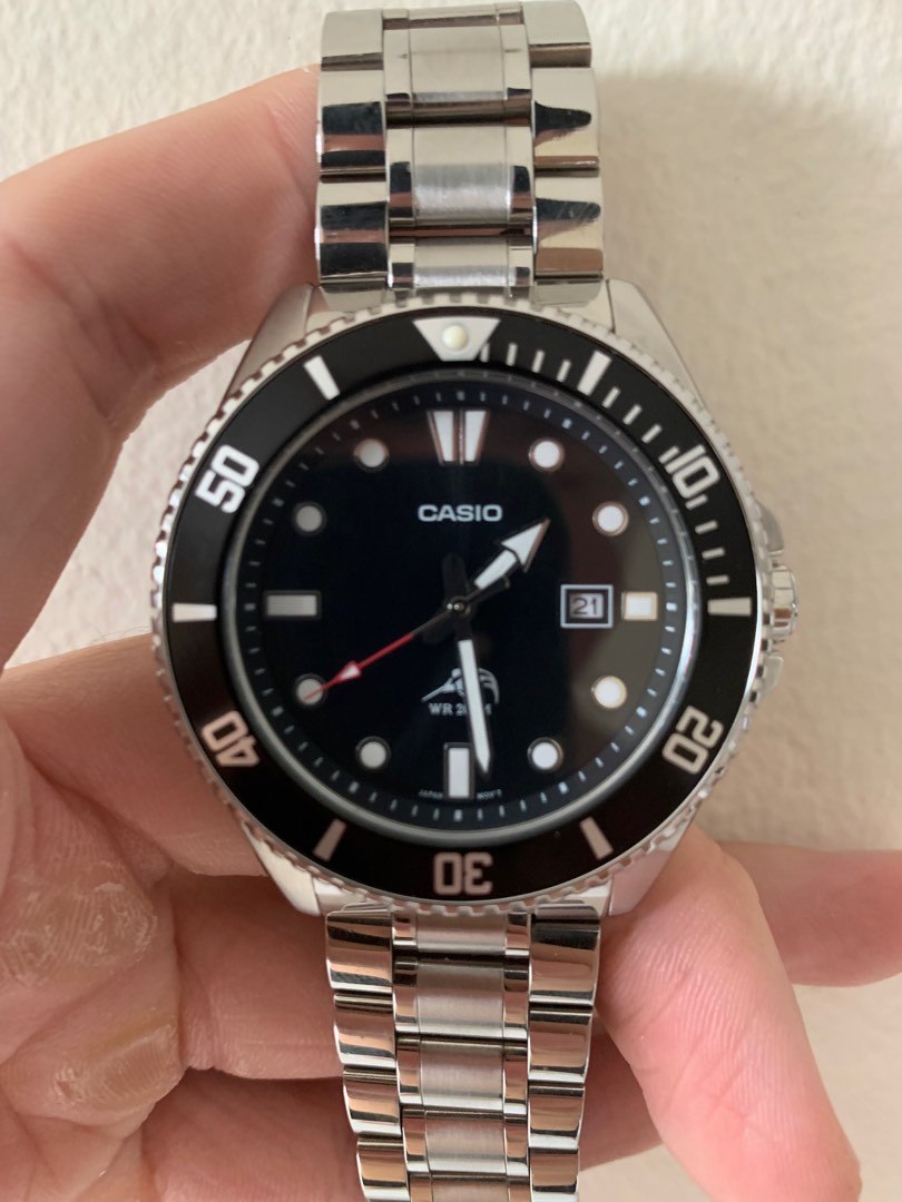 Casio Duro 44mm on Stainless Steel Bracelet, Men's Fashion, Watches ...
