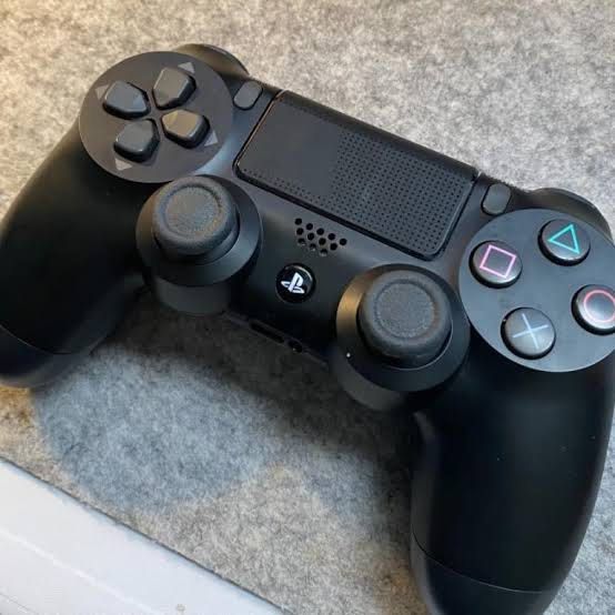 Dual shock controller, Video Gaming, Gaming Accessories, Controllers on ...