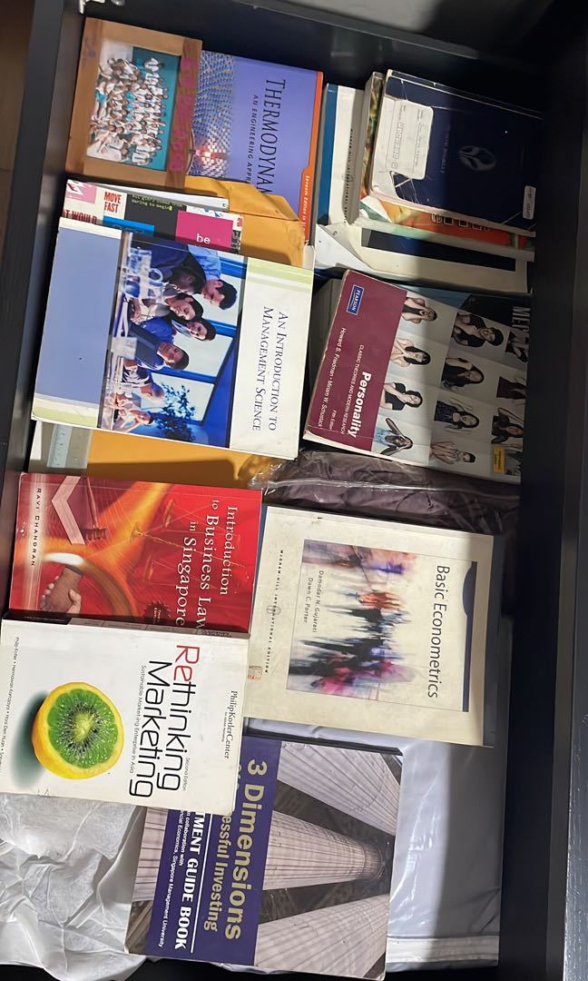 Engineering and law books for uni, Hobbies & Toys, Books & Magazines ...