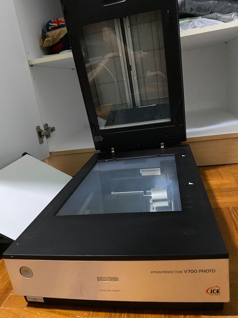 Epson Perfection V700 Photo Scanner Computers Tech Printers Scanners Copiers On Carousell