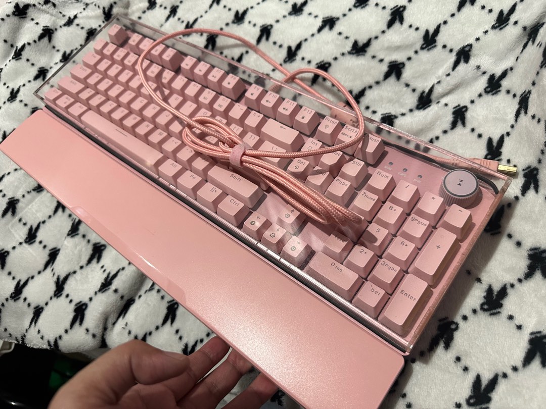 Fantech MK853 Keyboard Pink Red Switch, Computers & Tech, Parts ...
