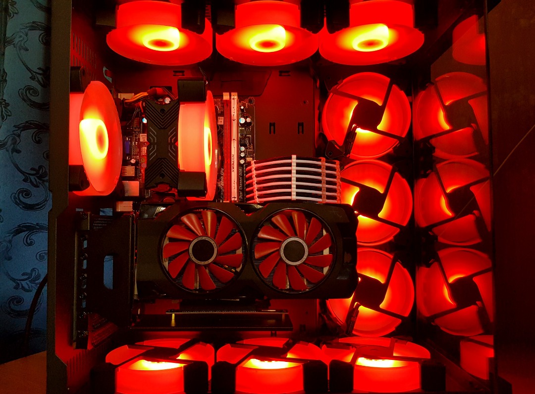 Gaming Rig with 8 GB GPU in a Coolman Robin 2 Set Up / Desktop PC ...