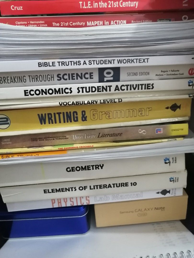 Grade 10 BJU books, Hobbies & Toys, Books & Magazines, Textbooks on ...
